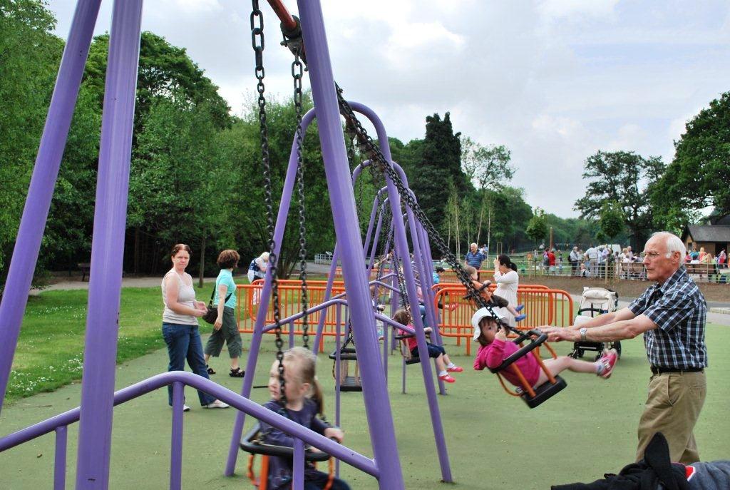 Play Facilities | Friends of Millhouses Park